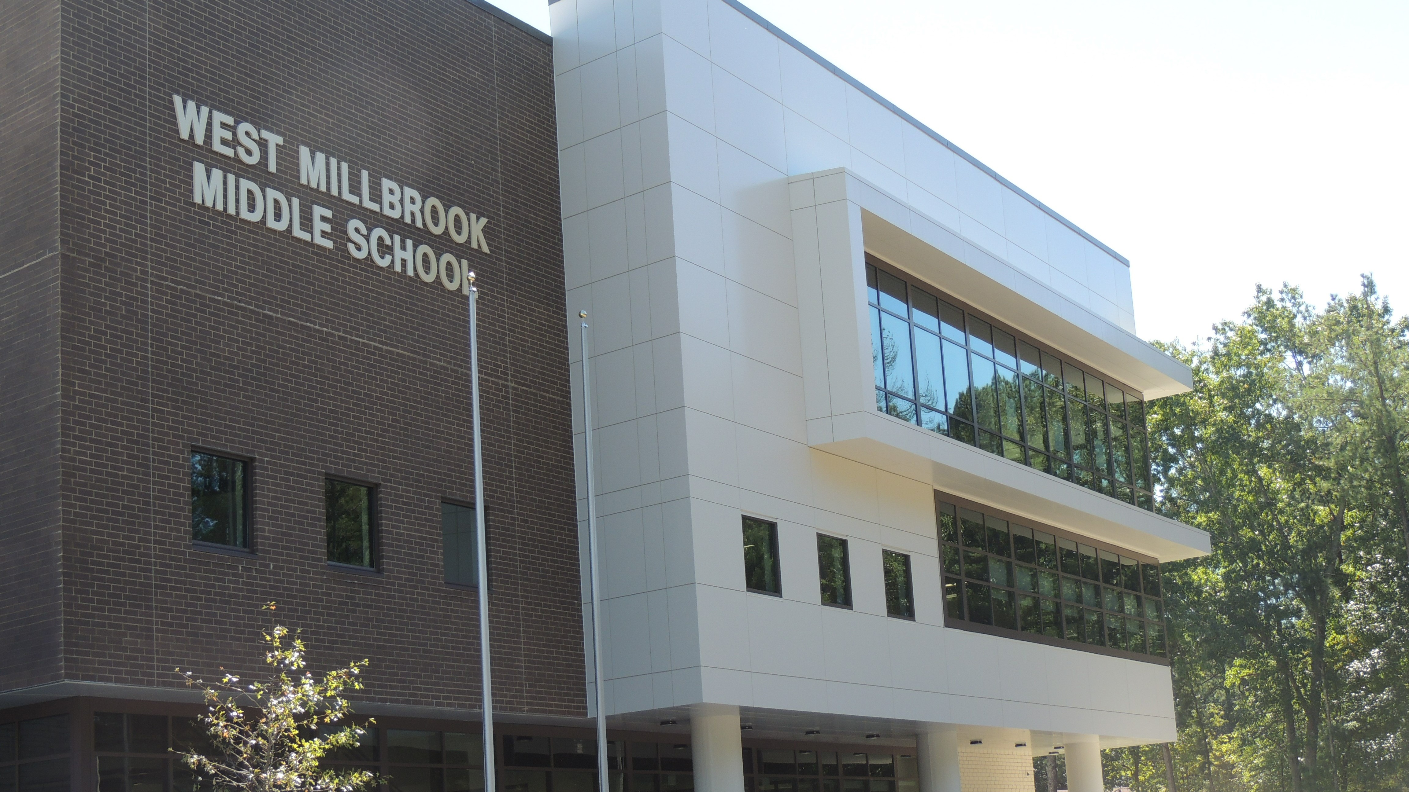 Magnet middle schools near me store